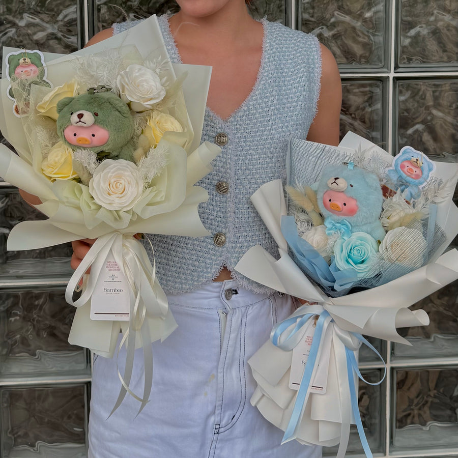 Graduation – Bamboo Green Florist