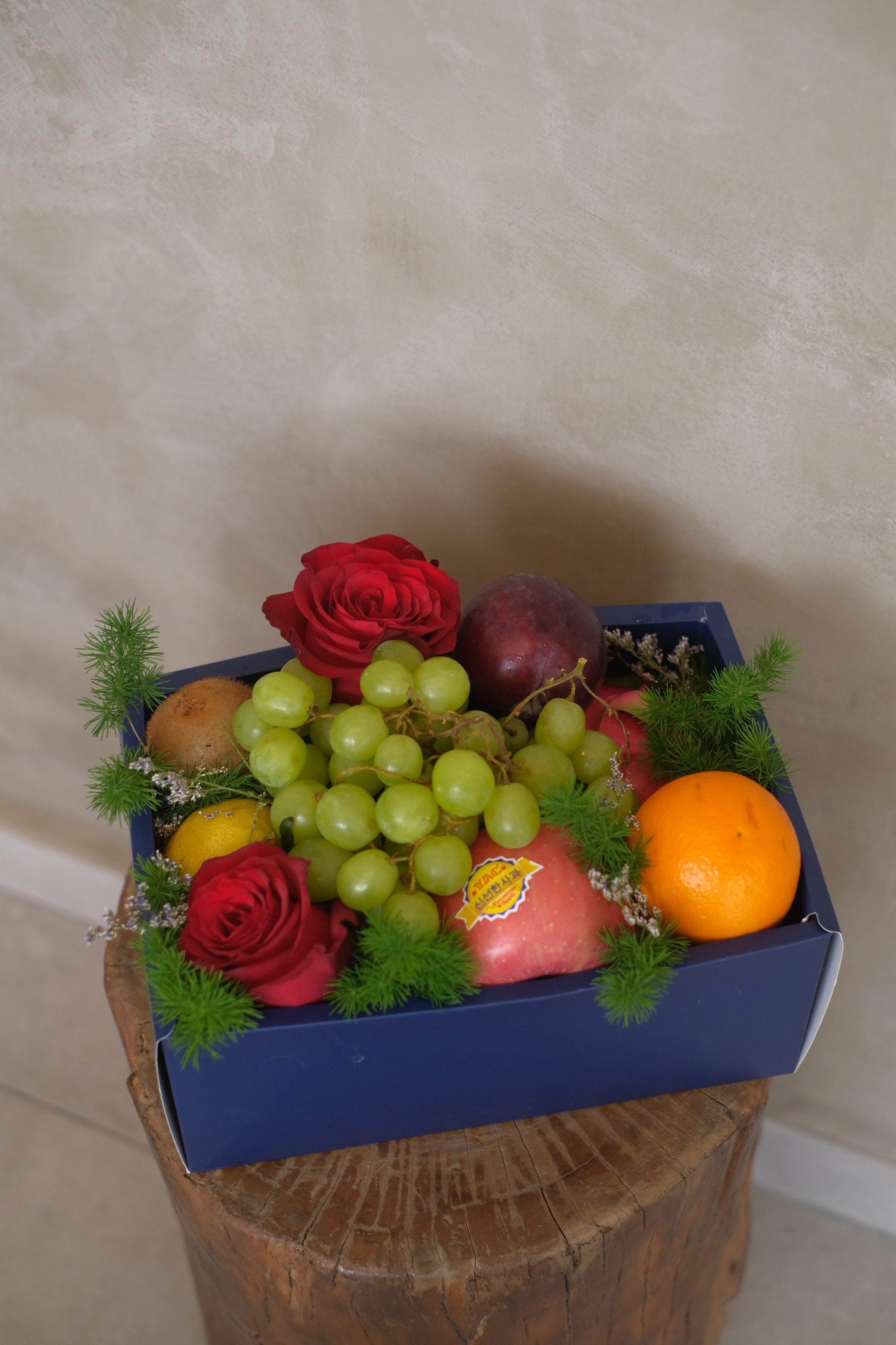 Luscious Favorites Fruit Box | Bamboo Green Florist, Leading Online ...