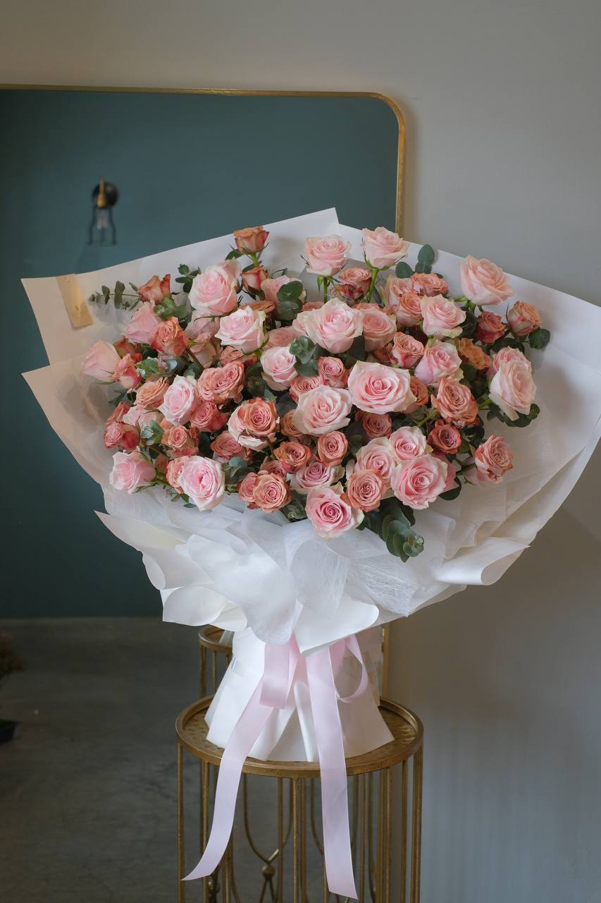 Love Pop 99 Extra Large Roses | Bamboo Green Florist, Penang | Floral ...
